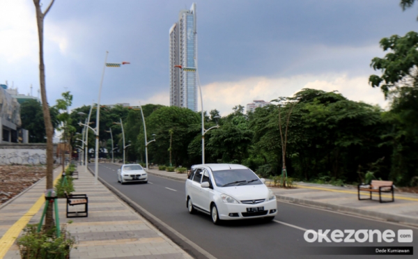 Cantiknya Trotoar Jalan Kemang Raya 0 : Foto Okezone Foto