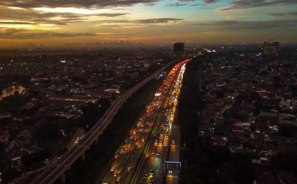 Ini Sejarah Jagorawi, Jalan Tol Pertama di Indonesia 0 : Foto Okezone Foto