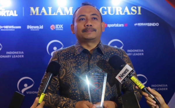 Bupati Ngawi Ony Anwar Harsono Raih Best in Agropolitan Development di ...