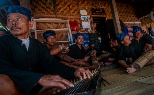 Suku Badui Menampilkan Permainan Musik Tradisional 0 : Foto Okezone Foto