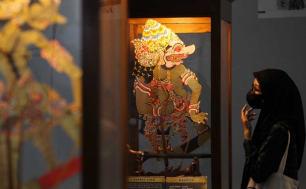 Pameran Wayang Peringati Hari Wayang Nasional 0 : Foto Okezone Muslim