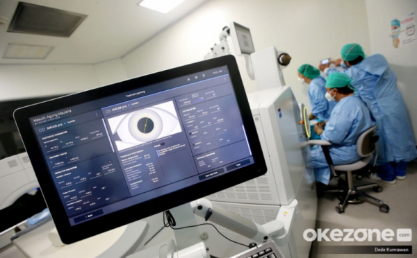 Melihat Teknoloki Canggih Laser Mata ReLEx SMILE PRO JEC, Operasi Cepat ...