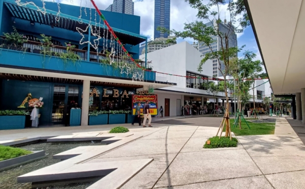 Melihat Fasilitas Ruang Terbuka Hijau di One Satrio 0 : Foto Okezone Foto