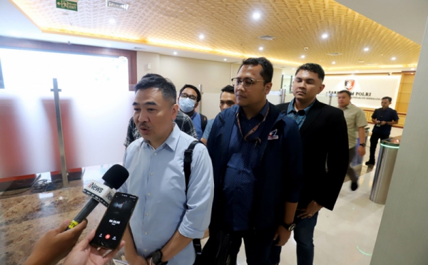 DPP Partai Perindo Laporkan Kanal YouTube Penyebar Hoaks 0 : Foto ... DPP Partai Perindo Laporkan Kanal YouTube Penyebar Hoaks 0 : Foto ...