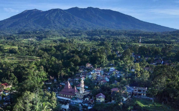 Indahnya Desa Wisata Pariangan Tanah Datar Dilihat dari Udara 0 : Foto ...