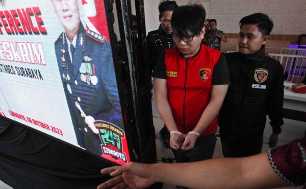 Ini Tampang R Anak Anggota DPR yang Diduga Menganiaya Pacarnya hingga ... Ini Tampang R Anak Anggota DPR yang Diduga Menganiaya Pacarnya hingga ...