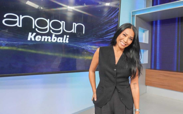 Konser Tunggal di Jakarta, Anggun Berkolaborasi dengan Isyana Sarasvati 0 : Foto Okezone Foto