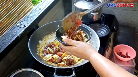 Gurihnya Tongseng Entok Khas Pemalang, Kuliner Penambah Stamina ...